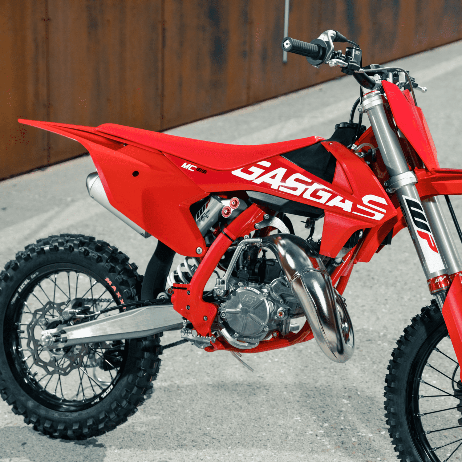 XACT PRO 8946 - WP Suspension