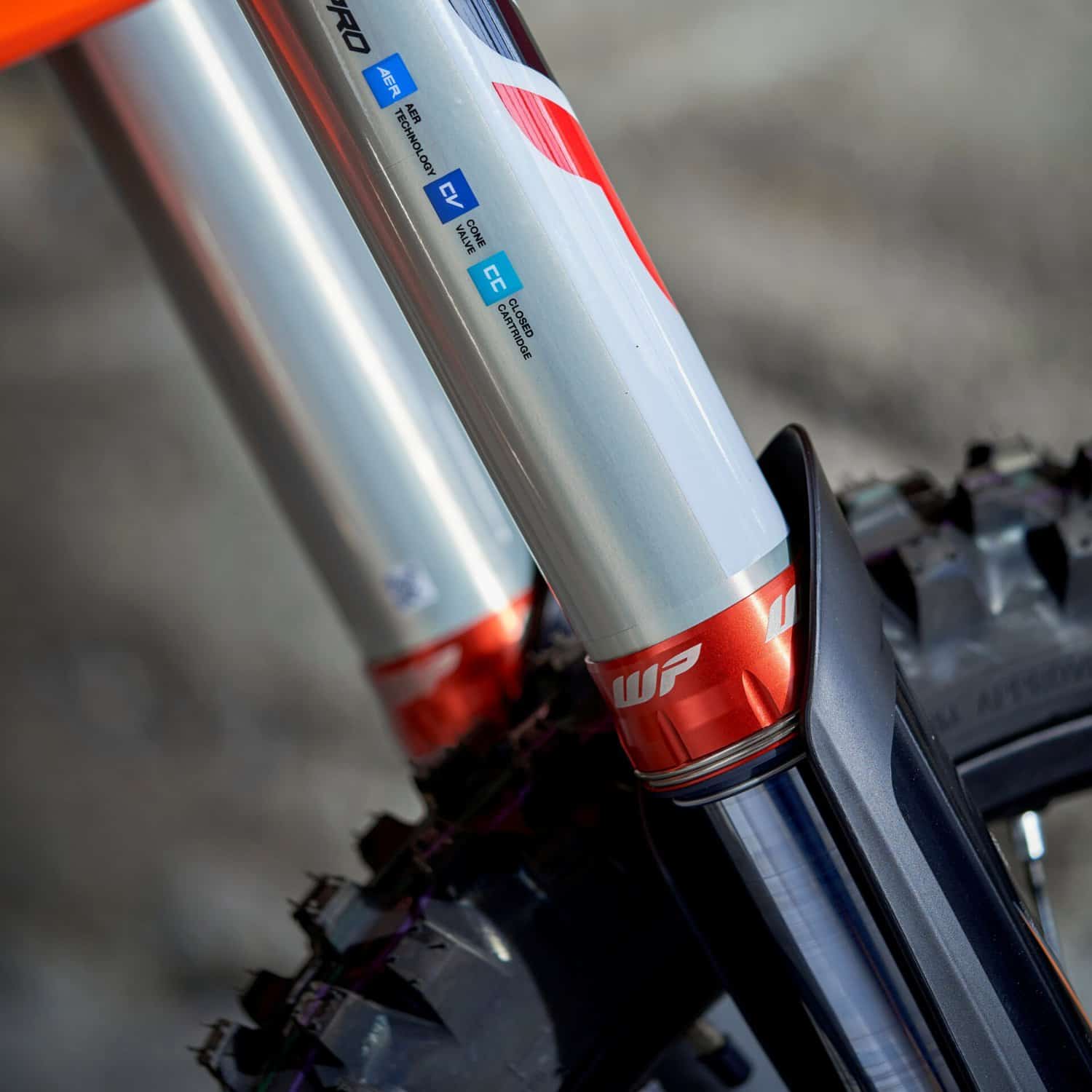 XACT PRO 7448 - WP Suspension